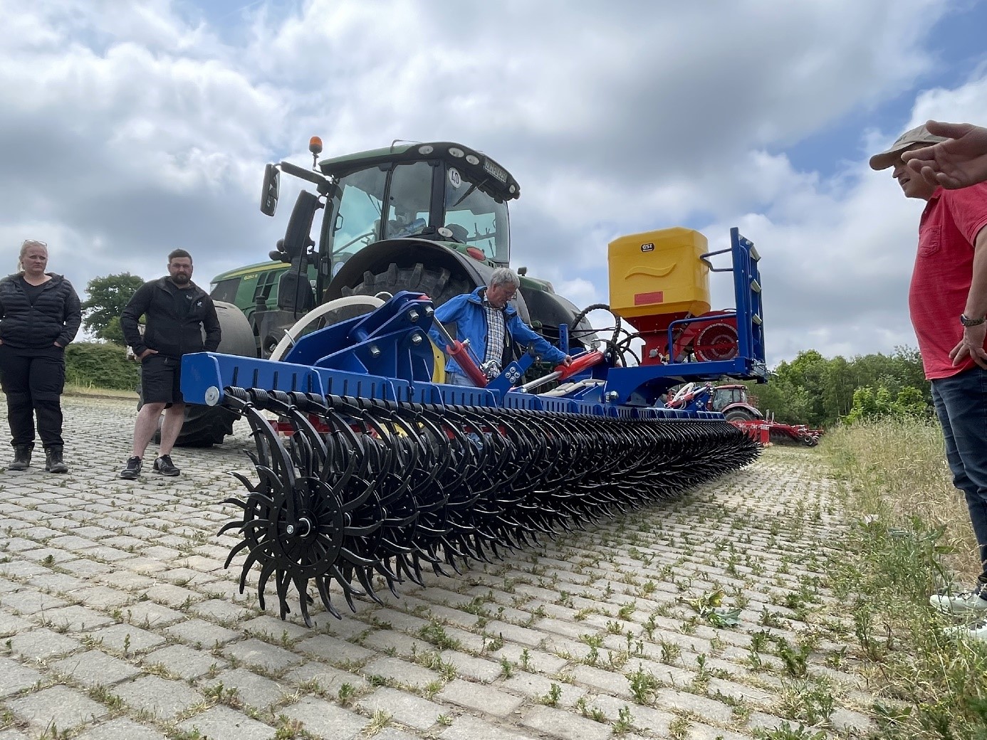 Seminar “Mechanical weed control in arable crops” by JKI – Julius Kühn-Institut – IPMworks