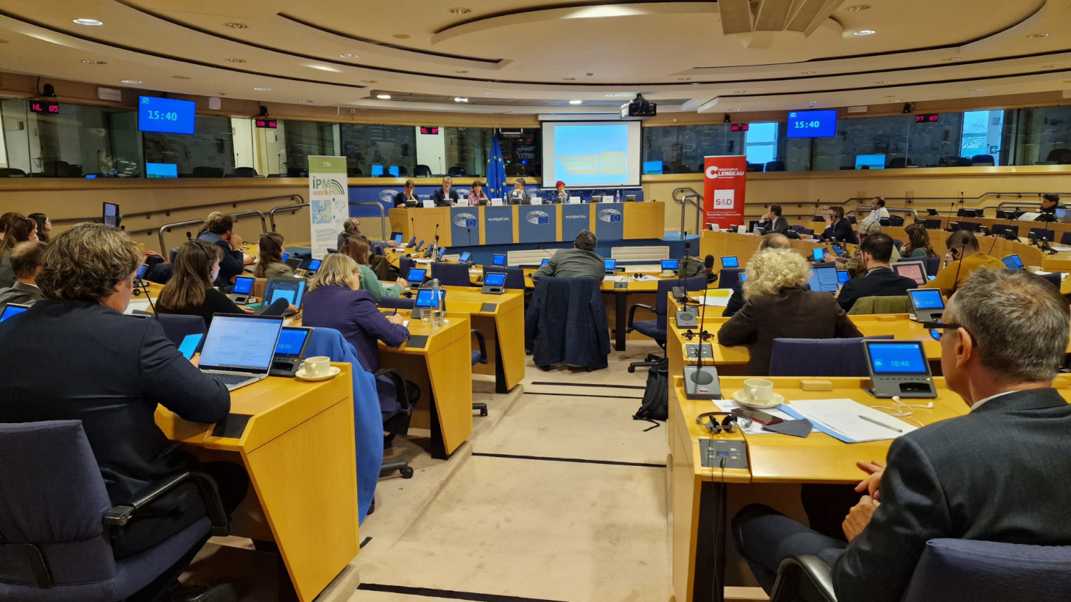 IPMWORKS brings EU policy makers together to boost sustainable Crop ...