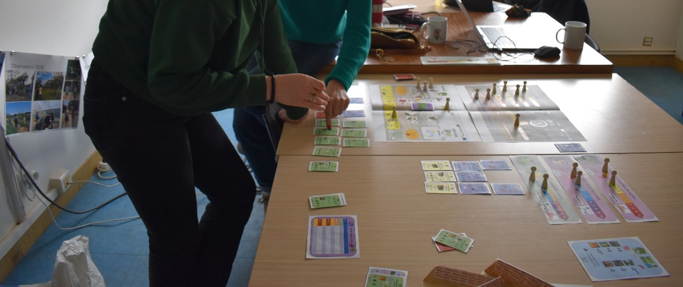 IPM GAME: A print to play learning material to train farmers and ...